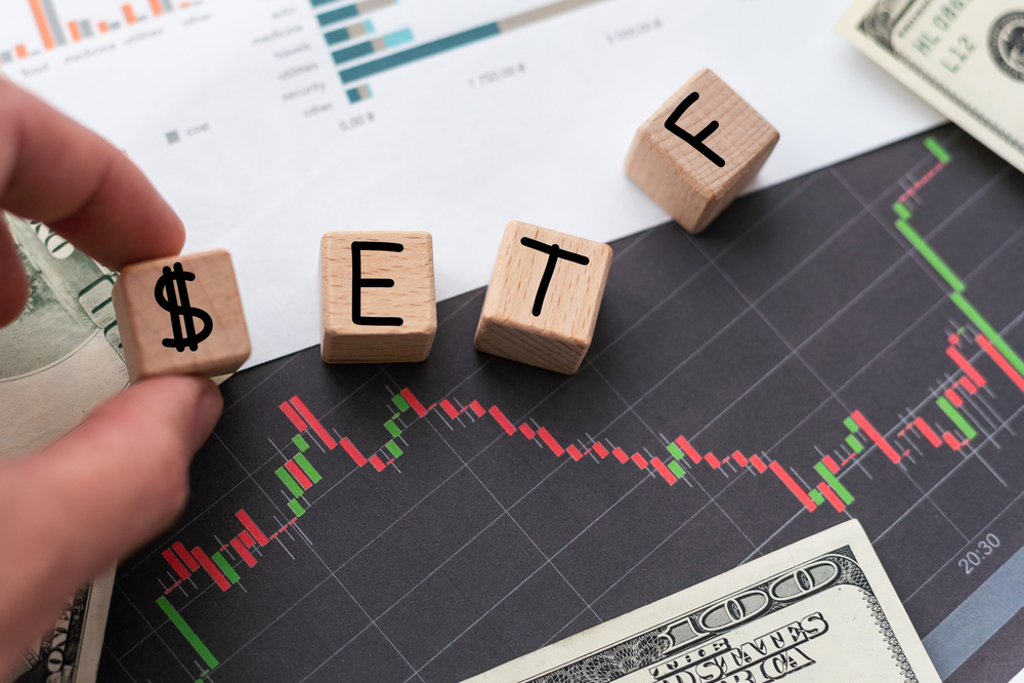 半導體太殺！56檔台股ETF「這檔」周漲5％奪冠 00919、00891…五檔漲幅逾4％ - 基金 - 旺得富理財網