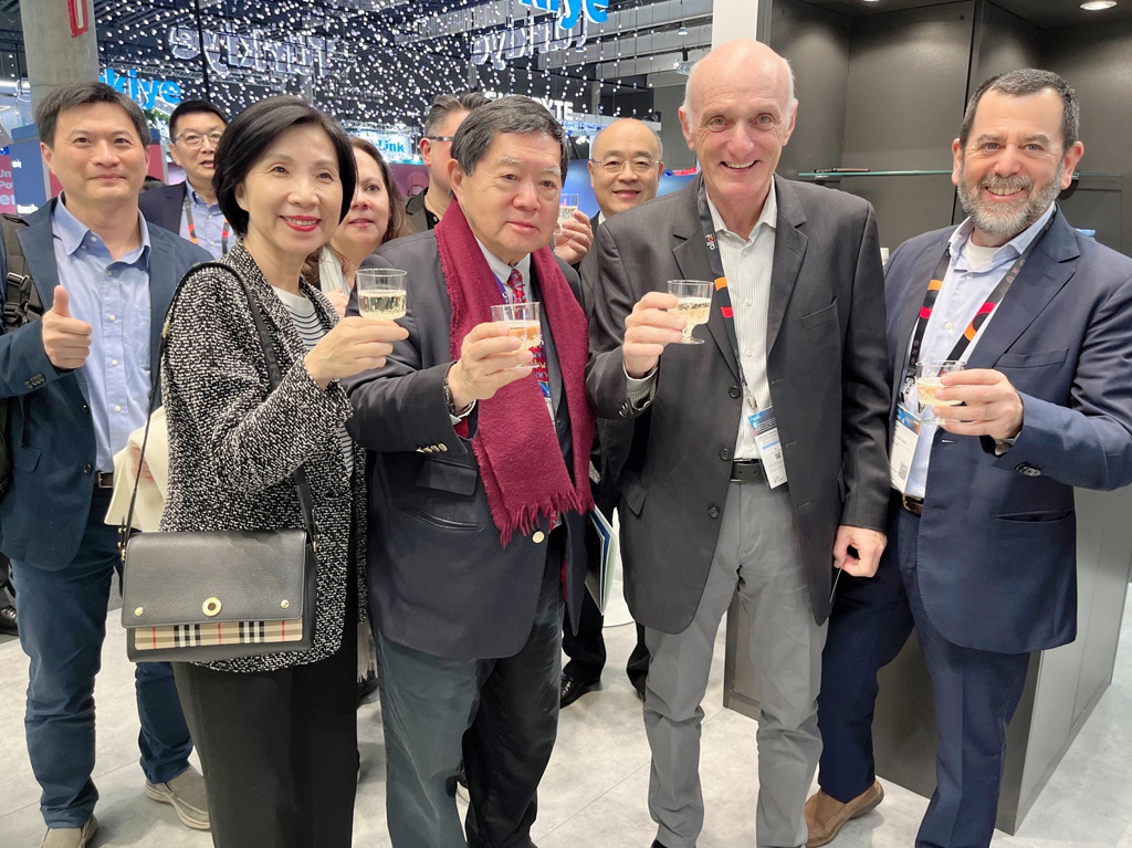 《通網股》用行動力挺 遠傳董座徐旭東帶隊赴MWC台灣館 - 上市櫃 - 旺得富理財網