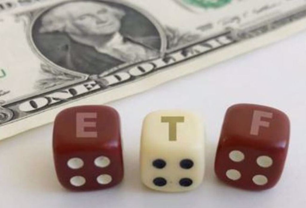 1表看》美股驚奇7過氣了 蝙蝠俠ETF年漲6成 00757、00916、00770、00886等10支最純 - 基金 - 旺得富理財網