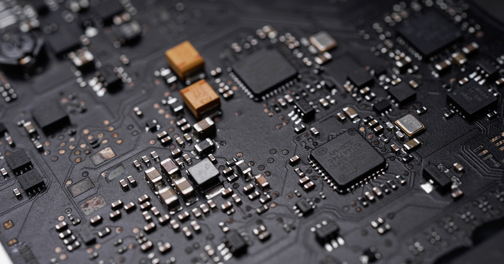 台光電CCL三雄再攻一波 欣興100元有守 ABF反彈是陷阱還是轉機？ - 上市櫃 - 旺得富理財網